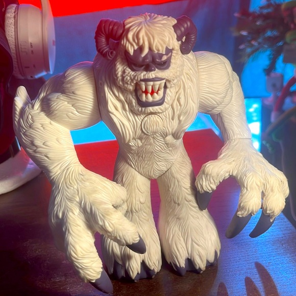 Star Wars | Toys | 206 Matchbox Mega Rig Arctic Adventure Yeti ...